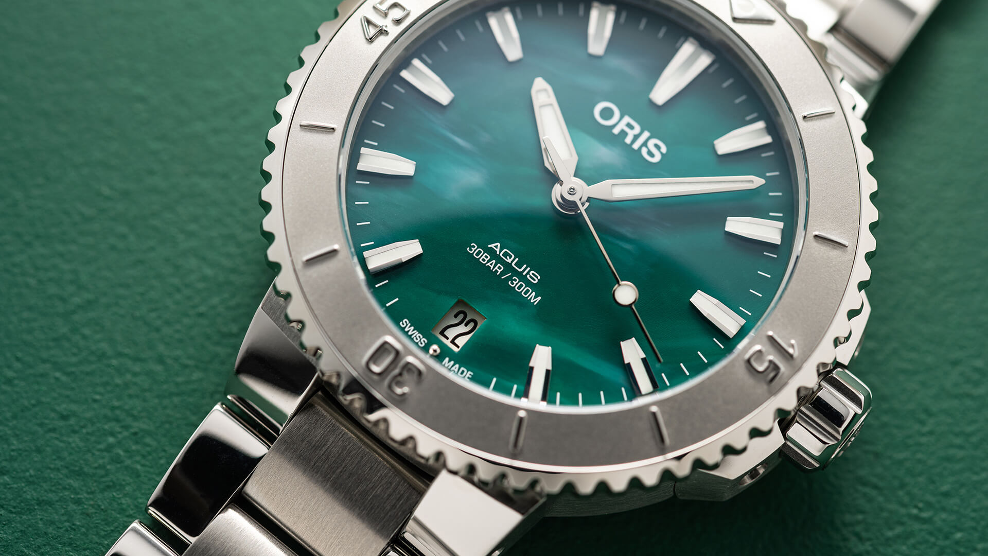 Oris Aguis X Bracenet 0173377304137 | Juwelier Piet Schilder